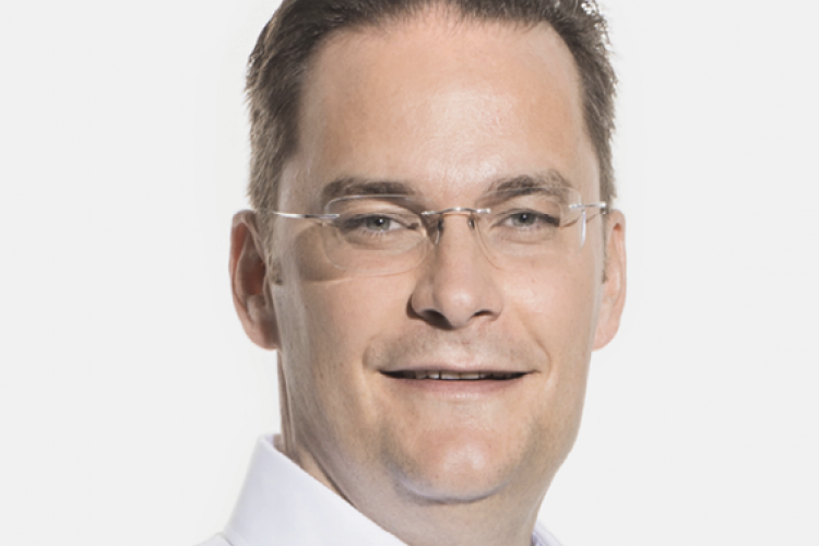 Michael Busch übergibt an Ingo Kretzschmar